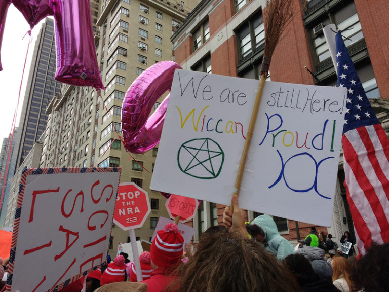 Neopagans casting spells for and against Trump